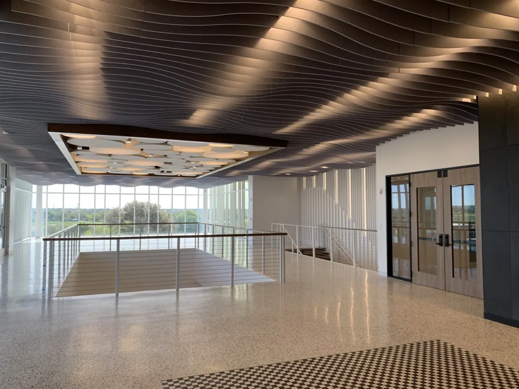 Single Baffles 002 - Curved Ceiling Baffle | CSI Creative