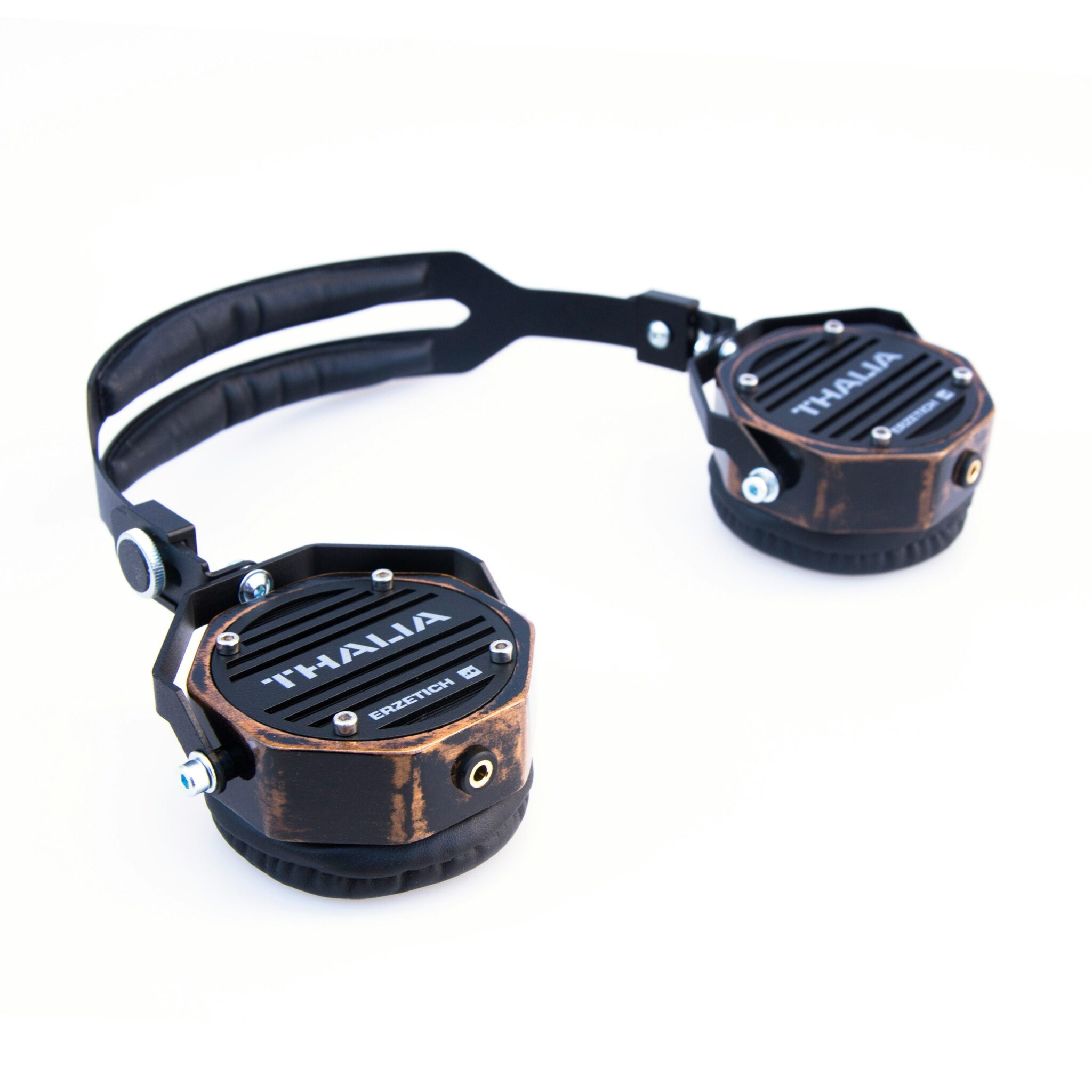 Wood Sound Diffuser: Natural Sound Dispersion